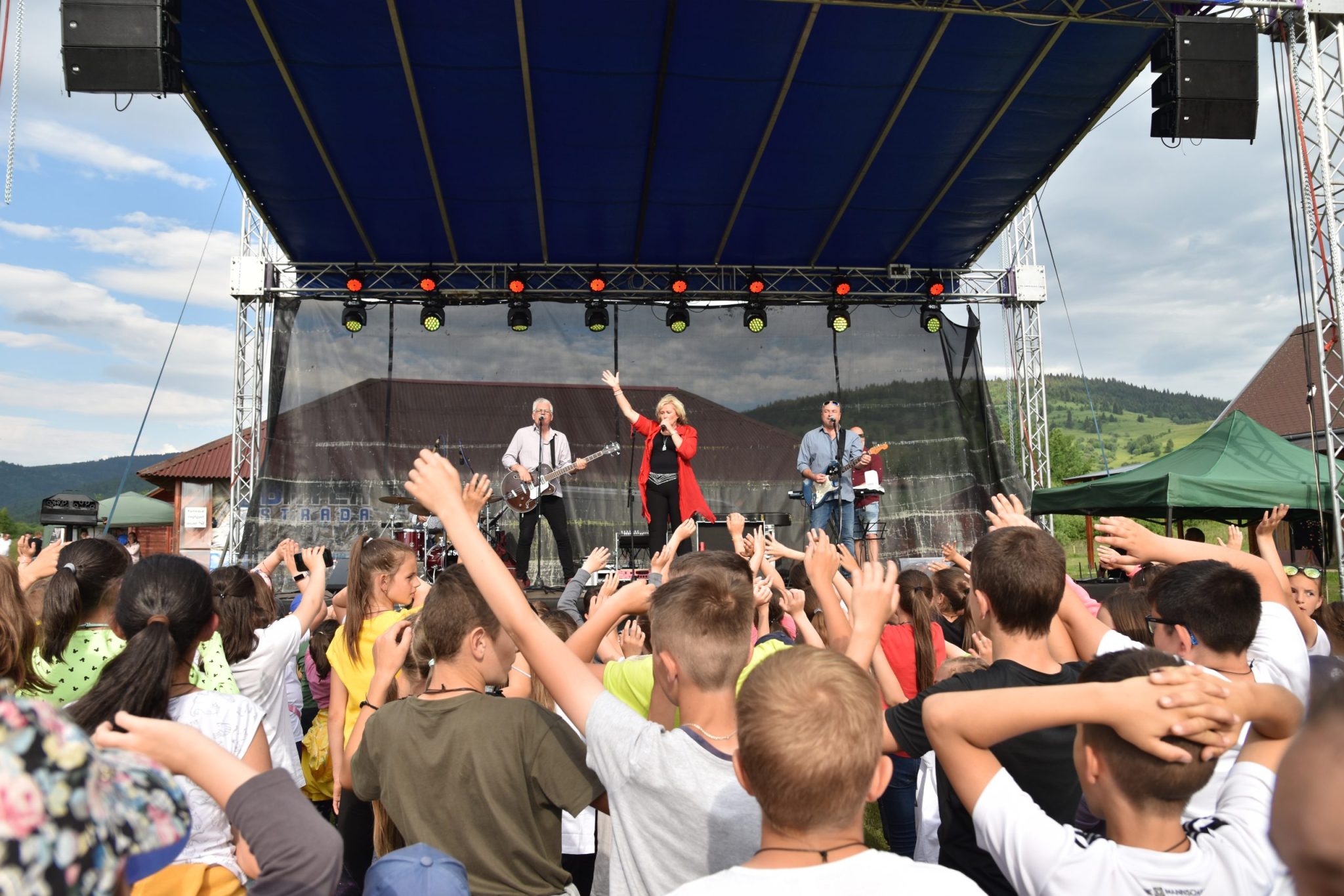 BUBORÉK EGYÜTTES – A gyerekzenekar, akivel garantált a szórakozás!